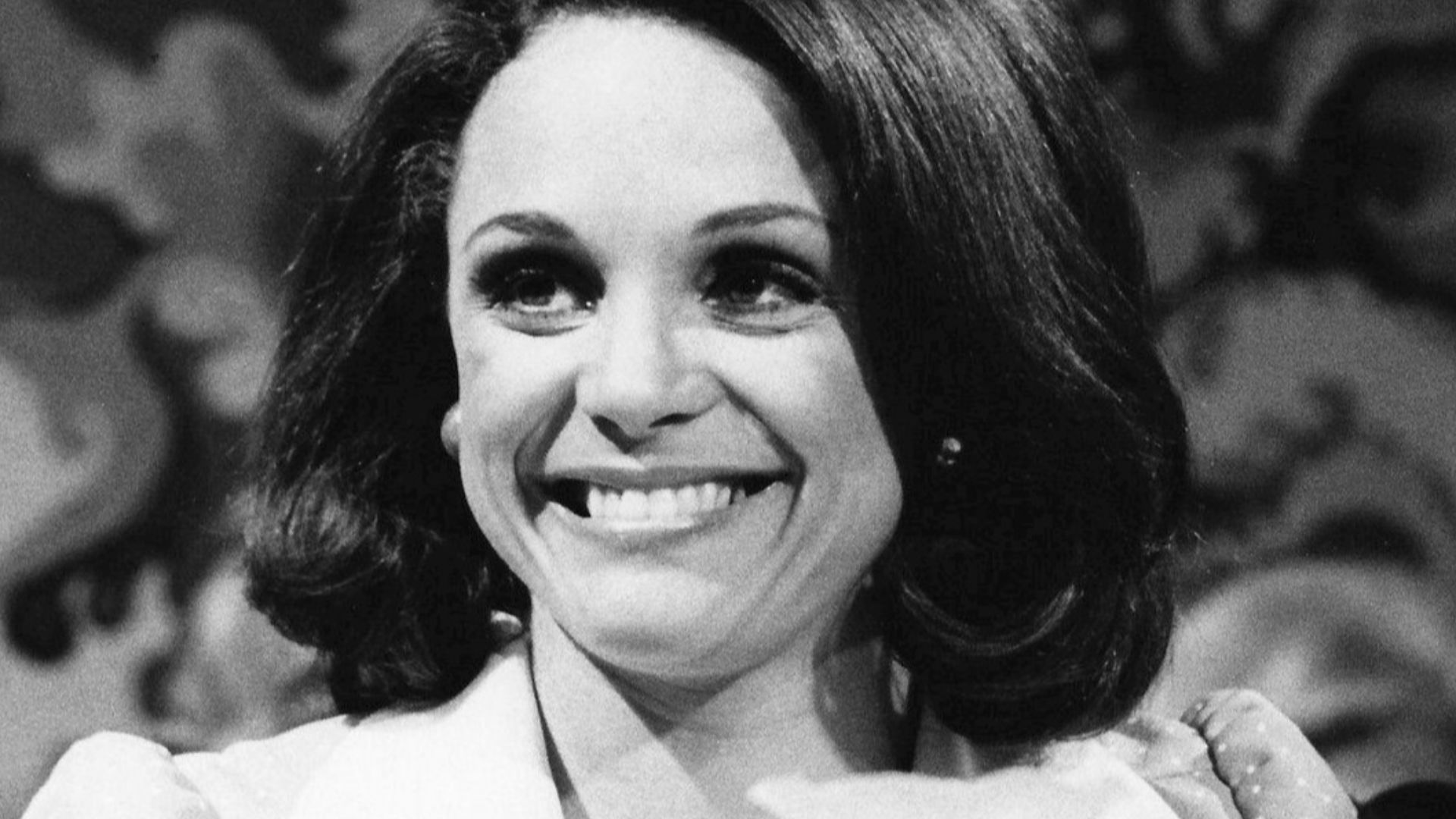 Valerie Harper was a force as Rhoda from The Mary Tyler Moore Show ...
