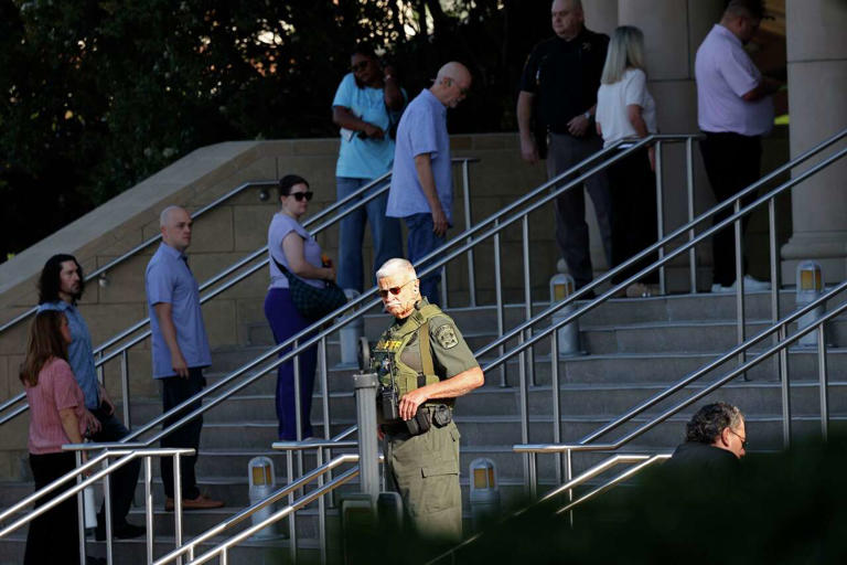 Live updates: Jury selection continues for Karmelo Anthony's murder trial
