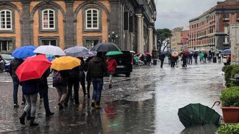 Maltempo in Campania, allerta meteo gialla per temporali