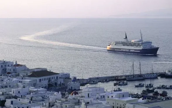 Island hopping made simple with Ferryhopper