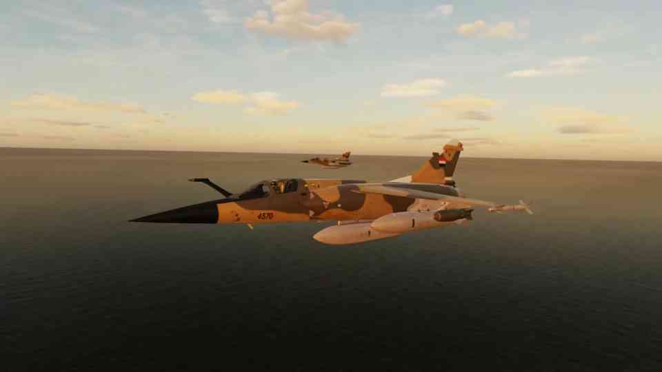 Watch how Iraqi jets flew over 1,000 km into Iran - "High risk strike"