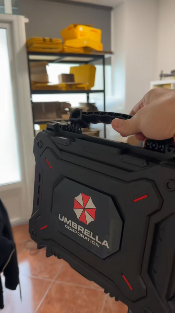 Maletines Con T Virus Impresión 3D
