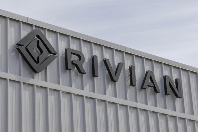 Rivian's software chief explains why Apple CarPlay, Android Auto and ...