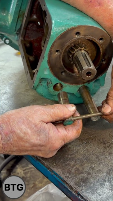 The hidden pin in a primitive 1946 Ford transmission