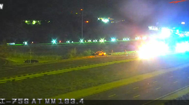 First alert traffic: Fatal crash causing detours on northbound I-75 at ...