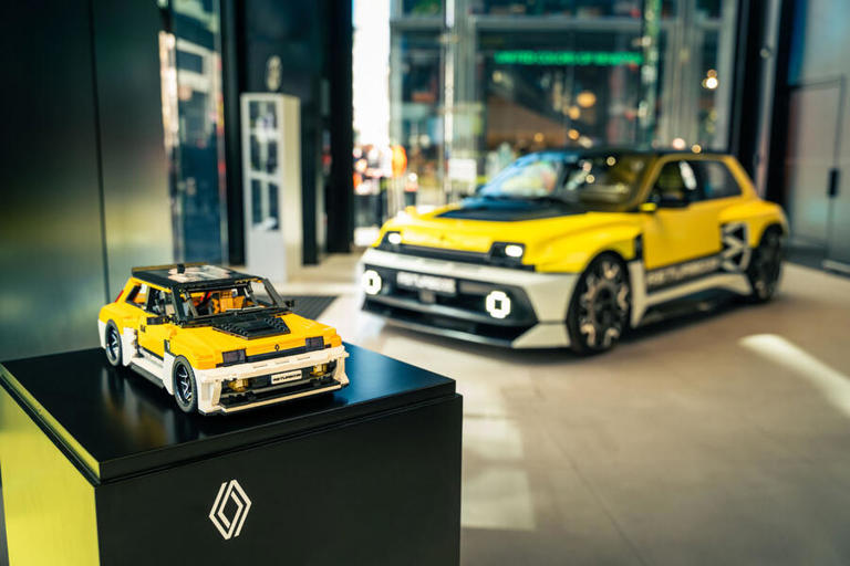 I built a Renault 5 from Lego – now you might be able to buy it