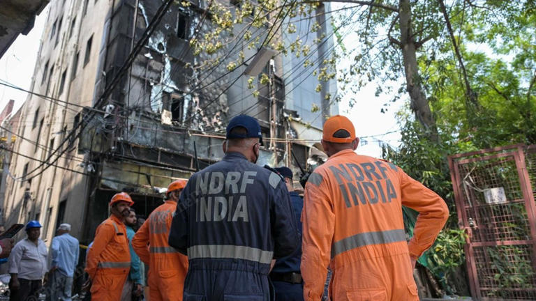 Malviya Nagar fire live updates: Eyewitnesses heard 'loud screams ...