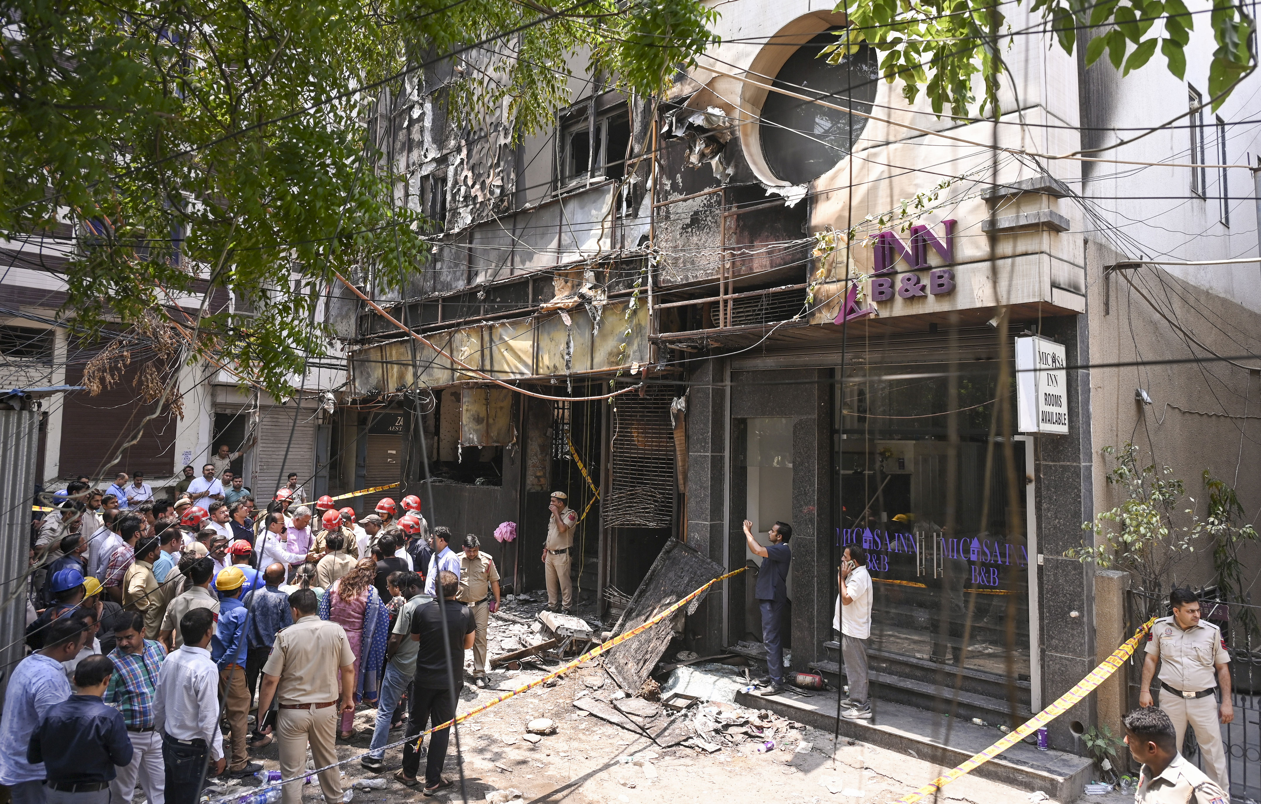 Malviya Nagar blaze: Police question locals, hotel staff; to ...