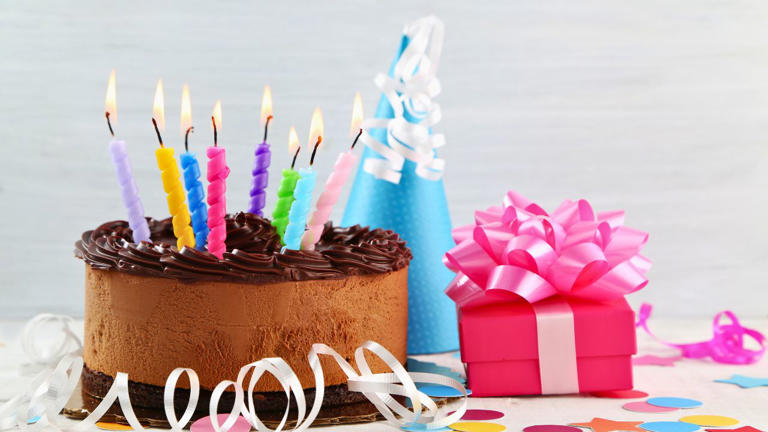 Dad regifted my own cafe card and gave away my birthday cake, so I ...