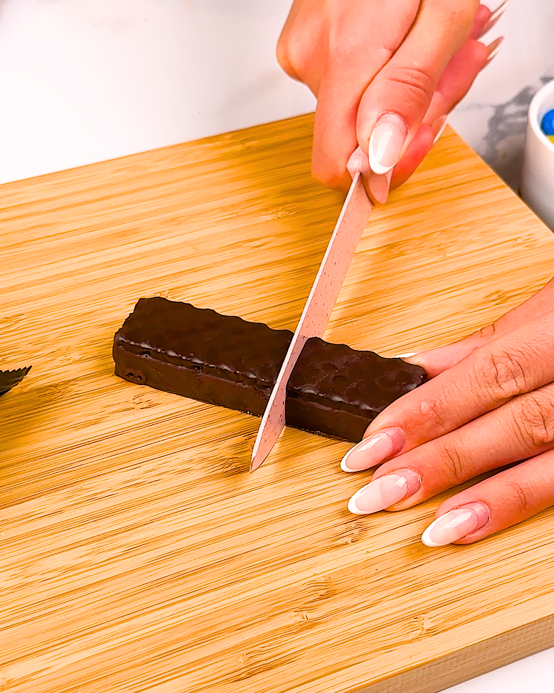 Tiny chocolate cars that steal the show 🍬🚗