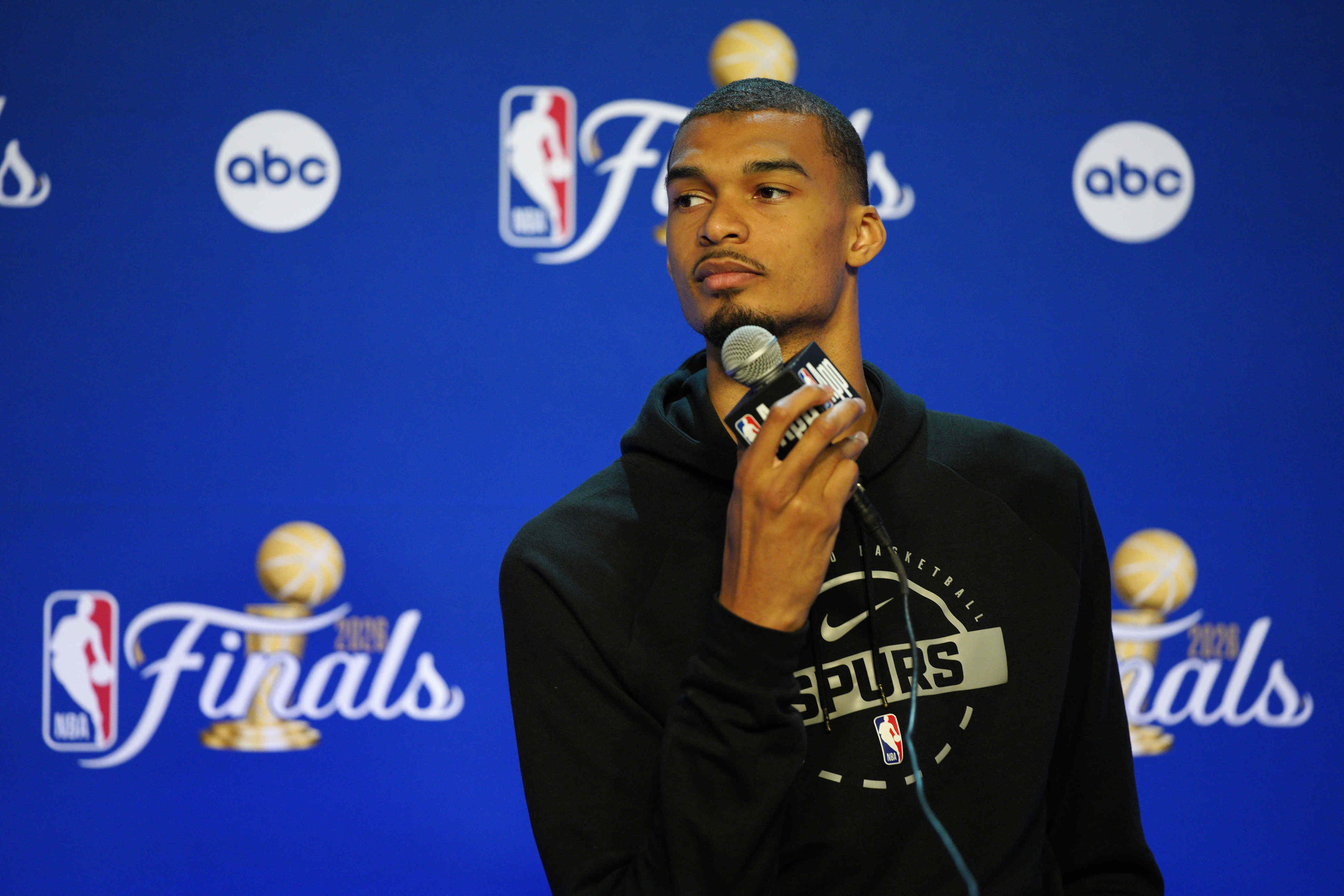 What channel is Knicks vs Spurs on TV tonight? Game 1 time, NBA Finals ...