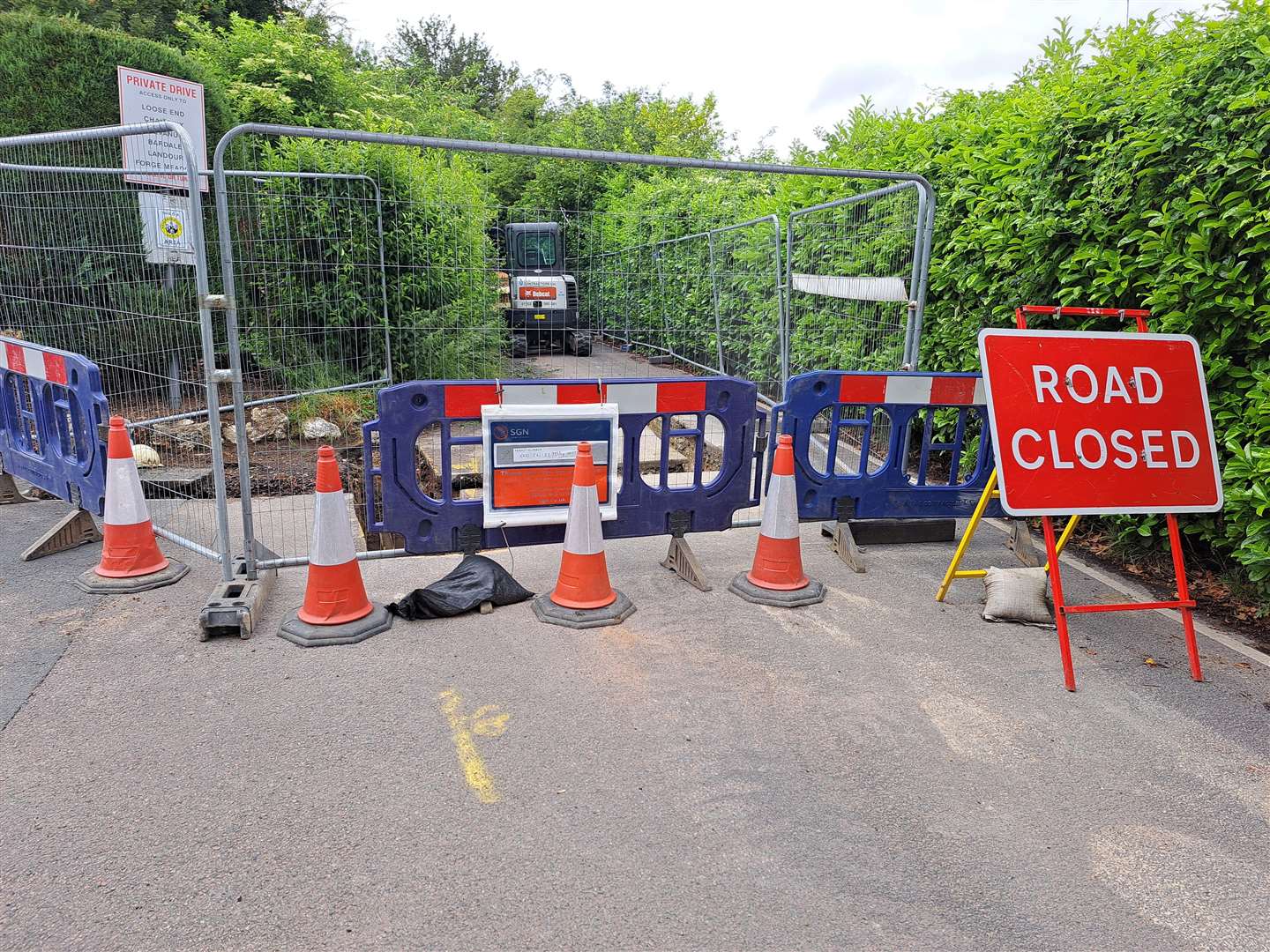 SGN’s 12-week closure of back lane adds pressure on A299 Loose Road in ...