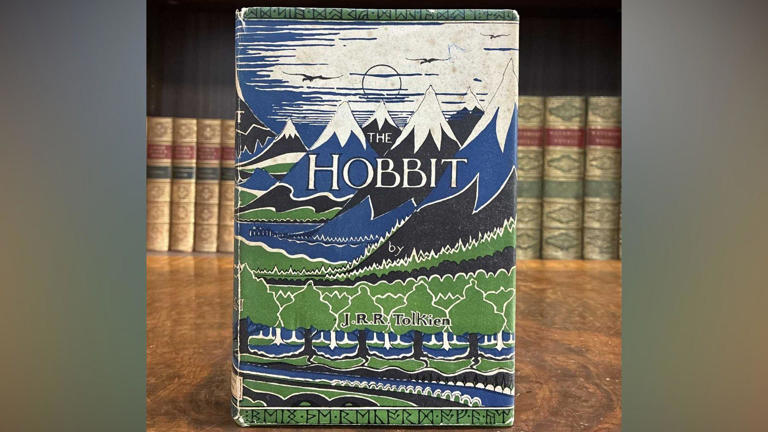 'Rare opportunity' for Tolkien fans as books auctioned