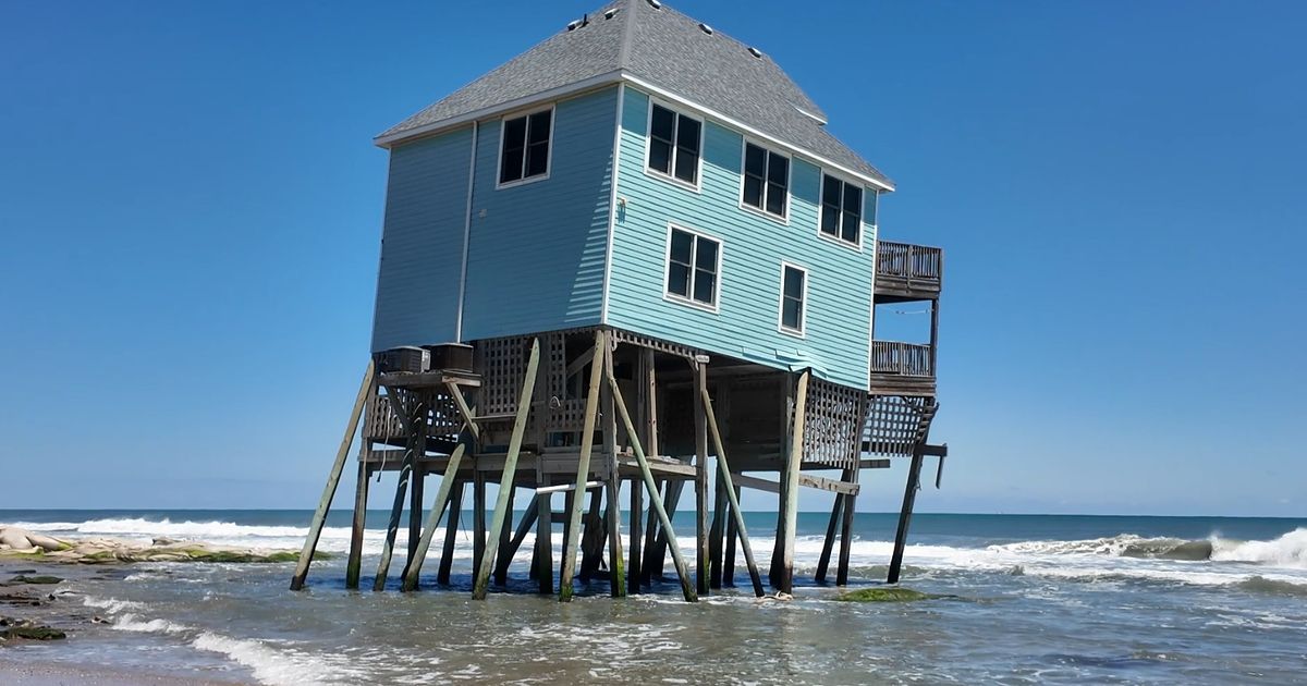 Another home collapses into Atlantic, the 20th to fall in Buxton since ...