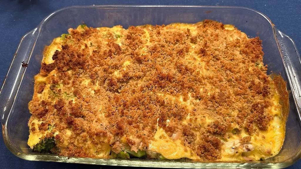 9 forgotten mid-century casseroles that are actually worth making this ...