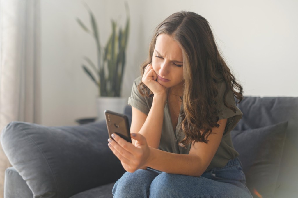 UK adults spend more than an entire month on social media each year