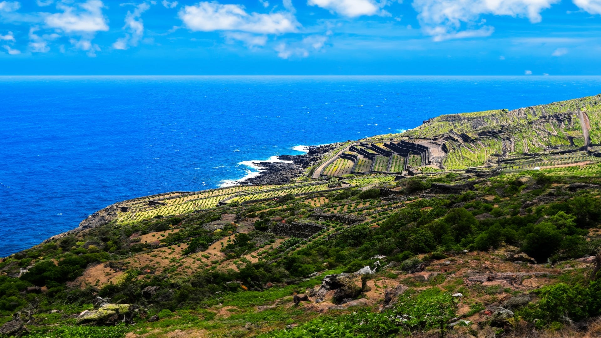 In Italy, this secret Sicilian island is a must-visit for a getaway far ...