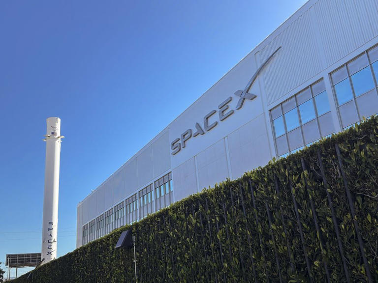 Britain in talks with Elon Musk to use 'Starshield' for military ...
