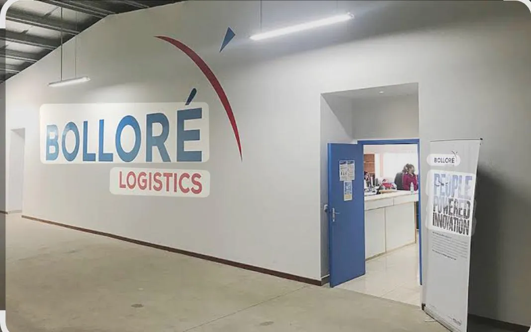 Vente de Bolloré Africa Logistics : cinq banques en justice