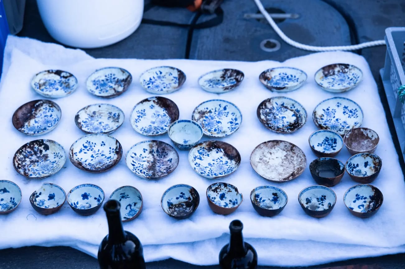 Norway recovers Chinese porcelain, European-made goods from 18th ...