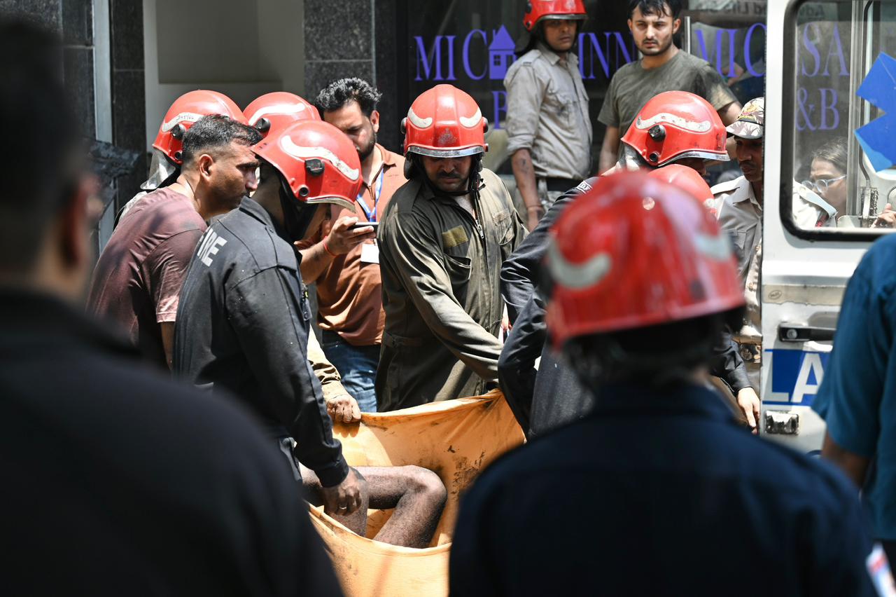 Desperate jumps, no ventilation: How fire at South Delhi BnB spread and ...