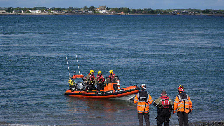 Body of man found after fishing boat sinks