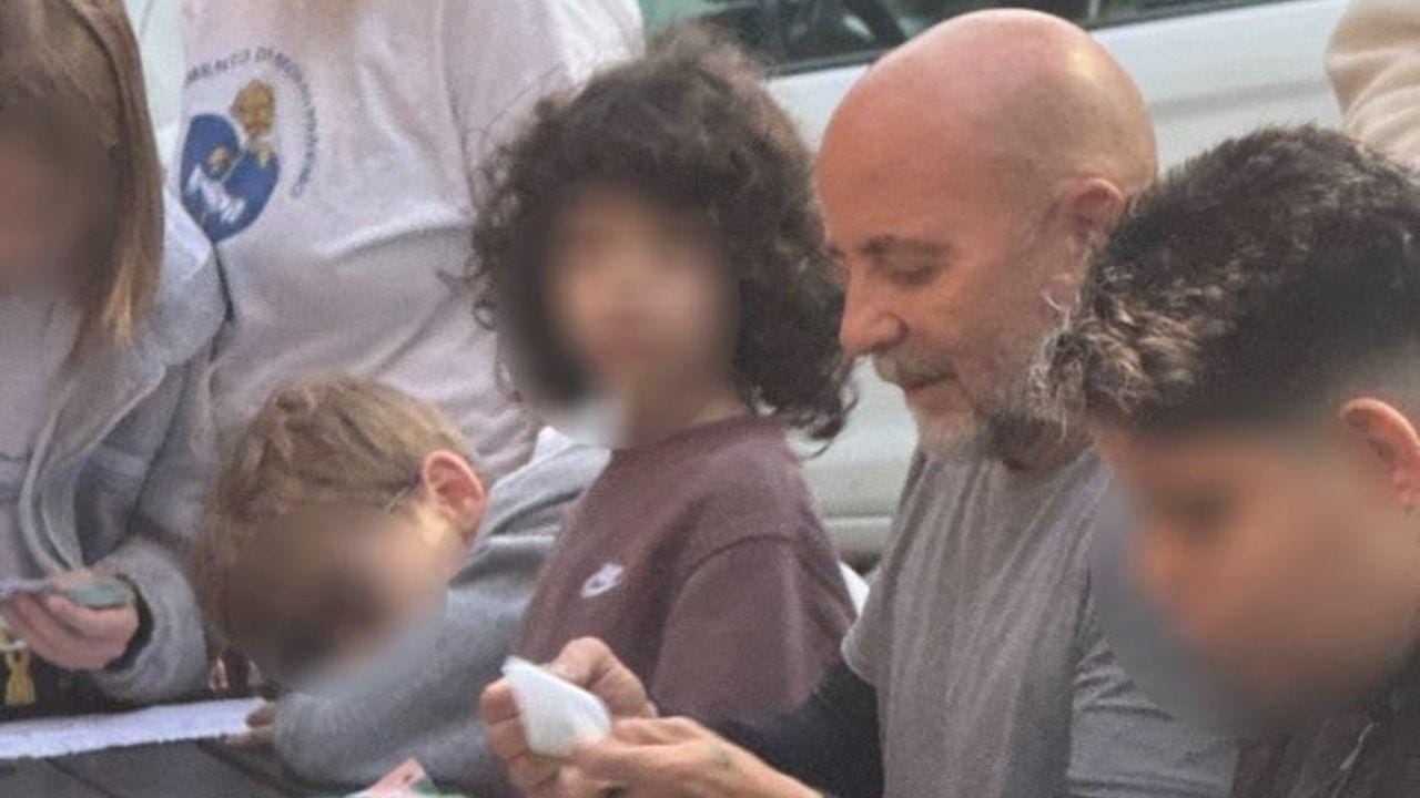 Mundial 2026: Sampaoli visto no Rio de Janeiro a trocar cromos