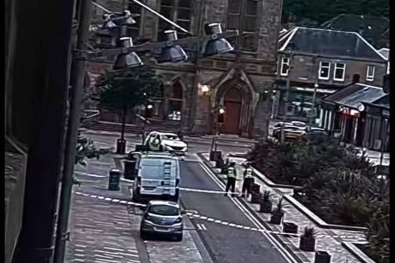 Two men stabbed outside Aldi supermarket in Renfrew