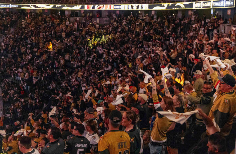 'Incredible': Golden Knights fans take in wild Game 1 win at watch ...