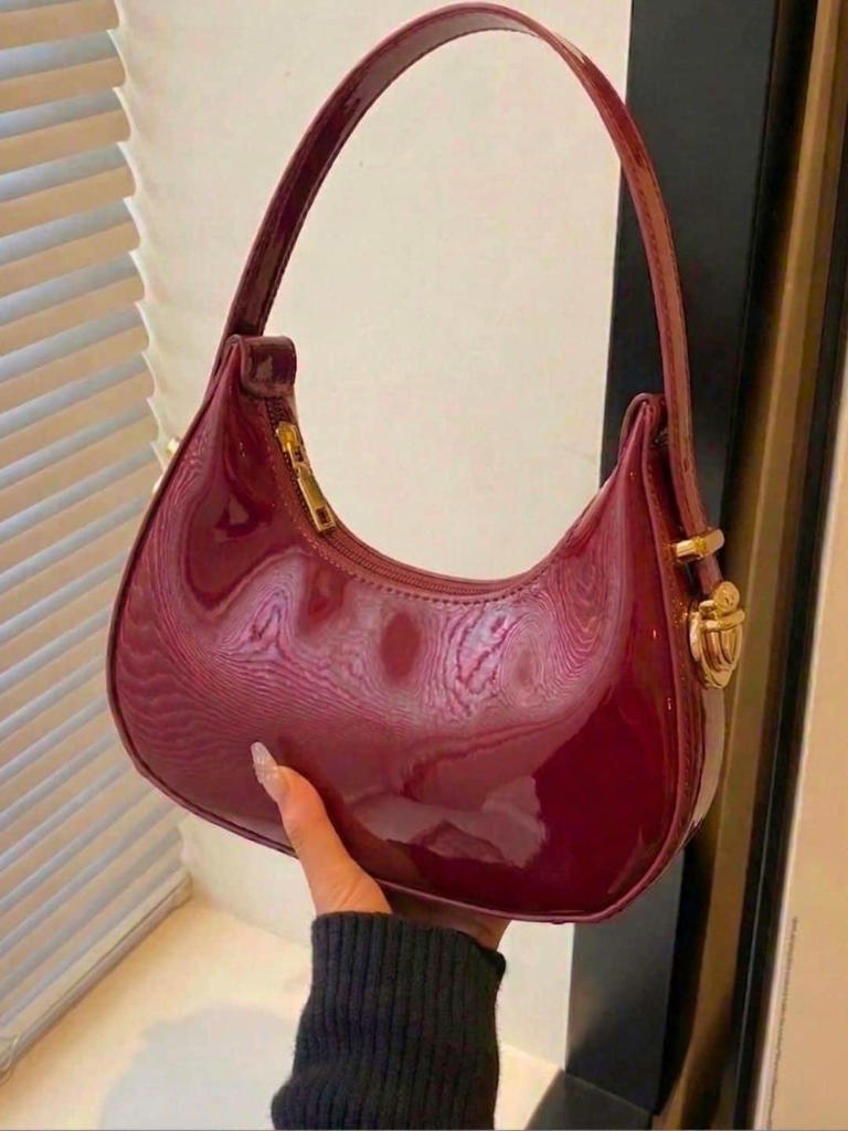 Myntra end of reason sale is live: Best sling bags for women