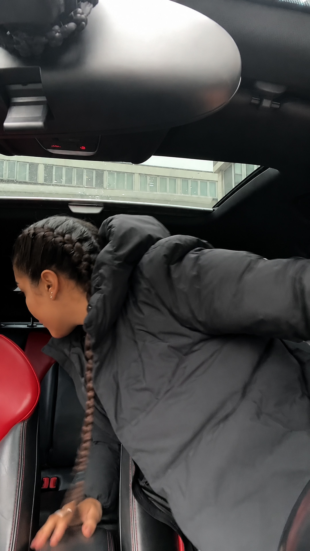 How driving instructors expect you to check blind spots