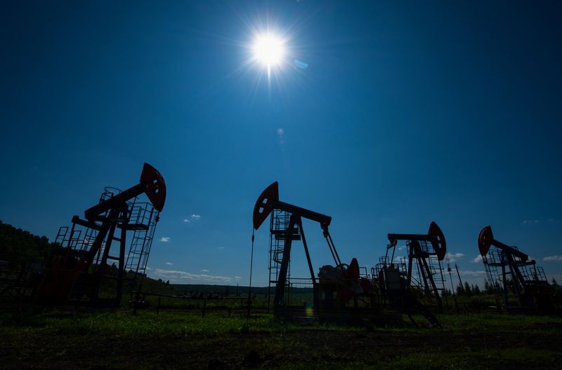 Russia's oil and gas revenue rises 32% y/y to $9.26 billion in May ...