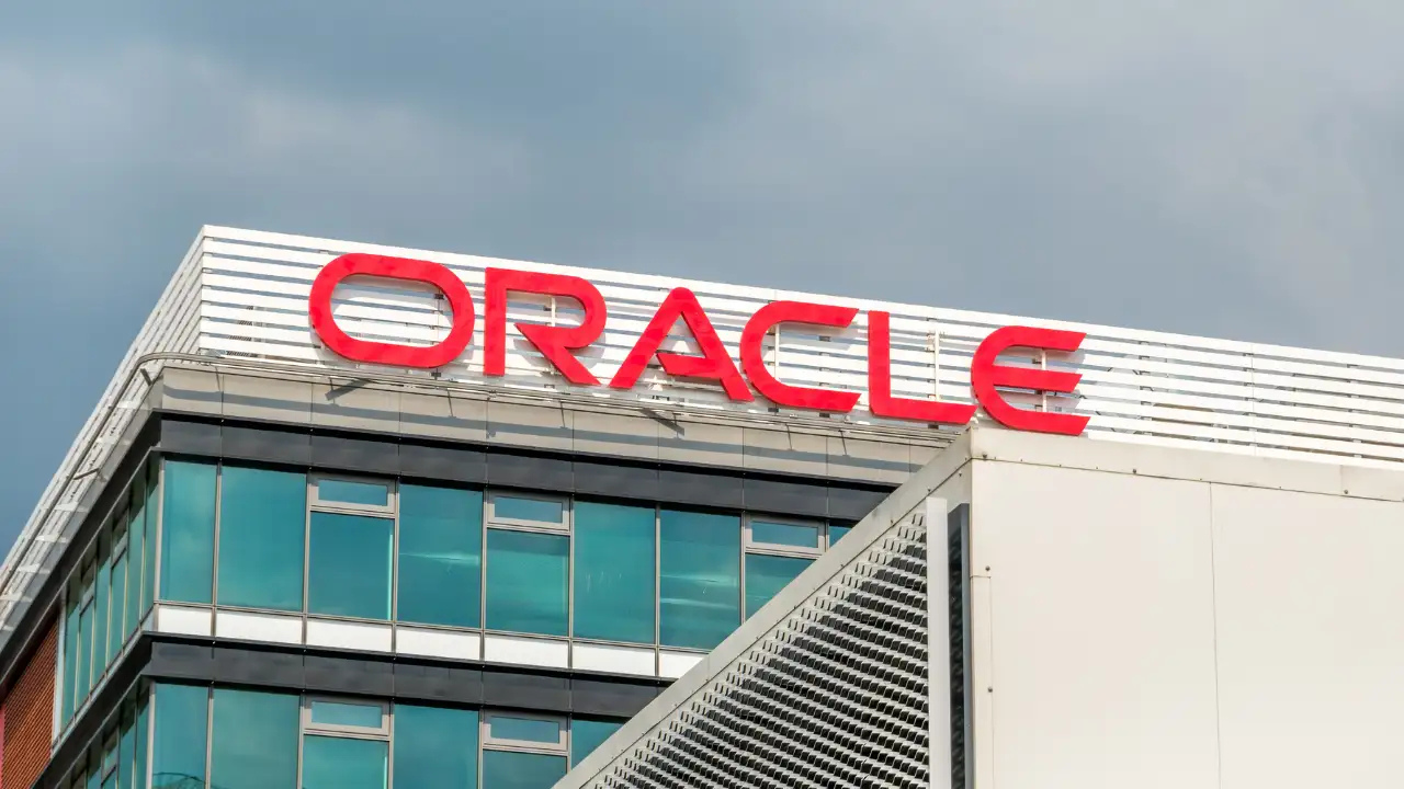 Oracle layoffs enter final stretch: Nearly 30,000 employees likely to ...