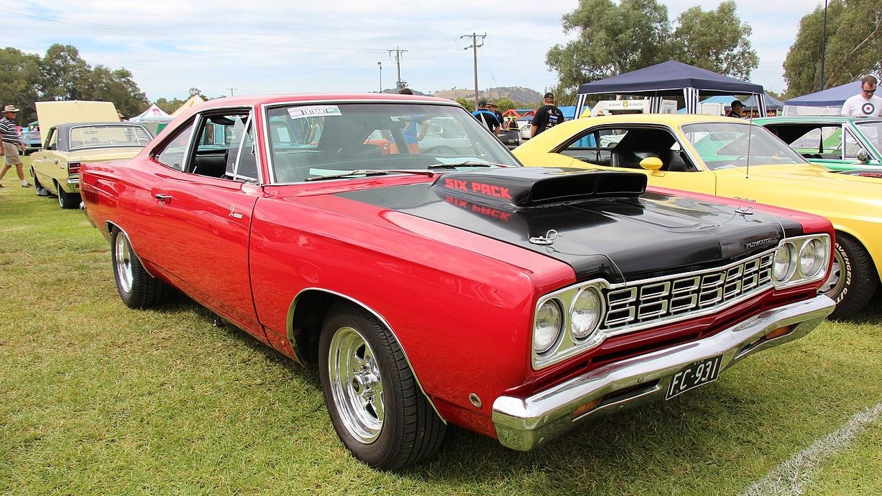 8 vintage street machines that still feel brutally raw today