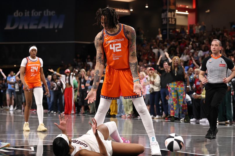 Angel Reese takes hard fall after getting tangled up with Brittney Griner