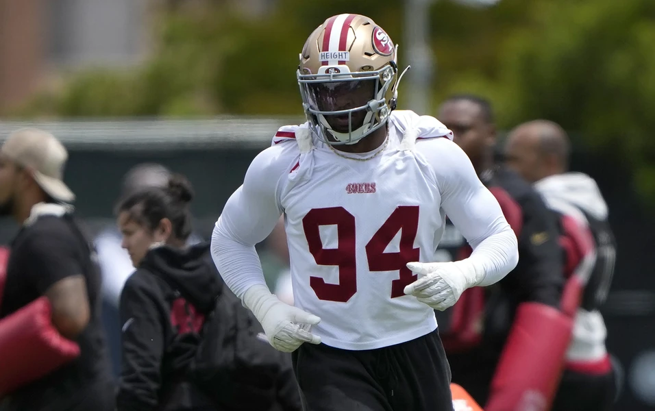 49ers sign veteran safety Ashtyn Davis to bolster secondary