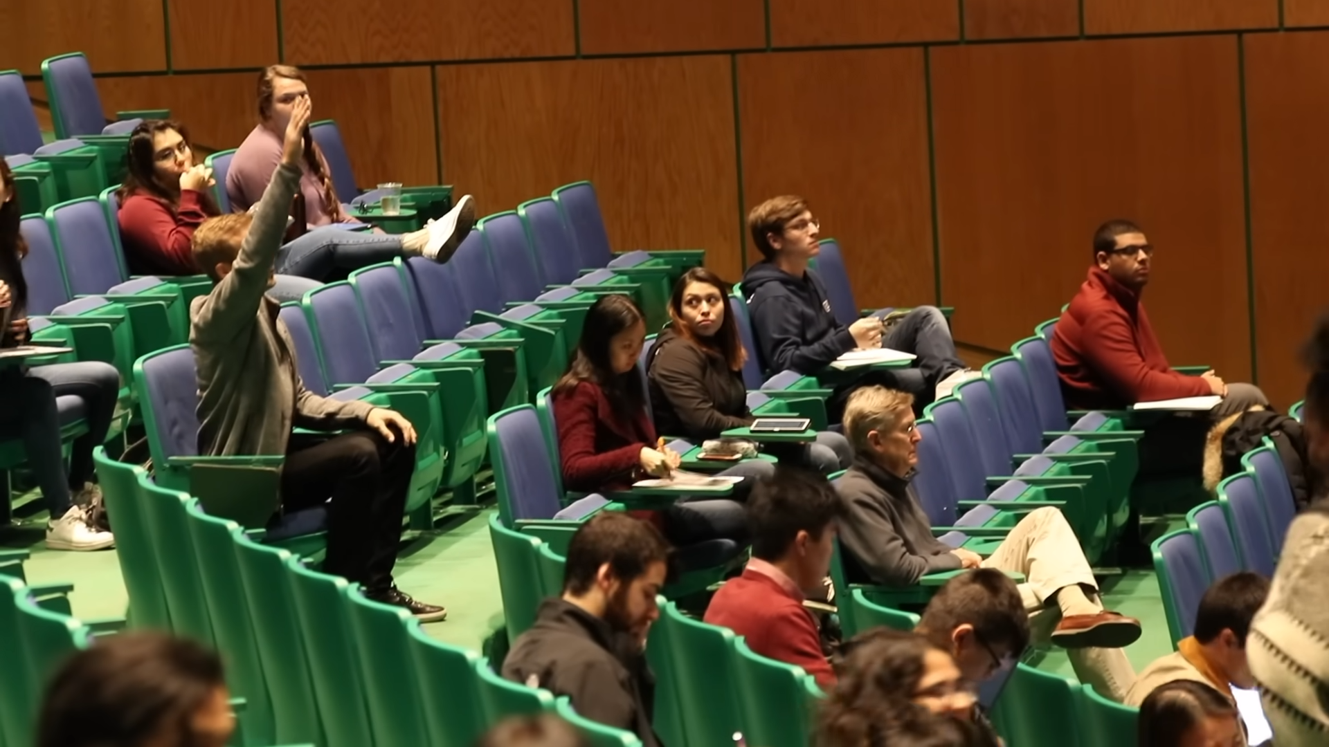 Students left in shock after the most awkward questions during the lecture