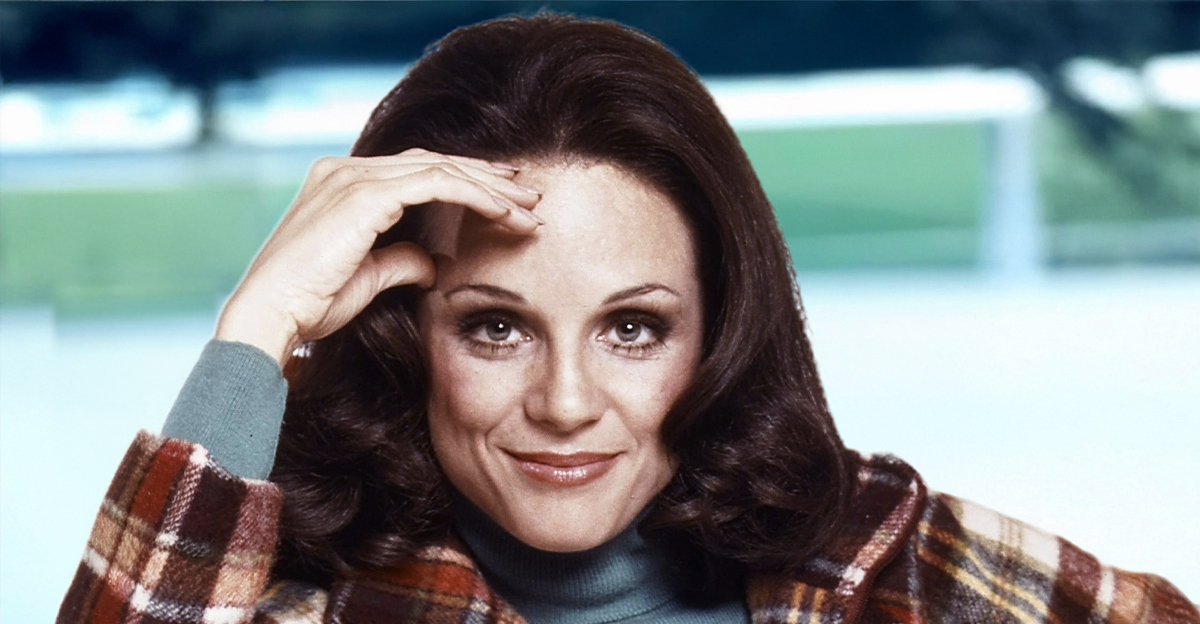 Valerie Harper was a force as Rhoda from The Mary Tyler Moore Show ...