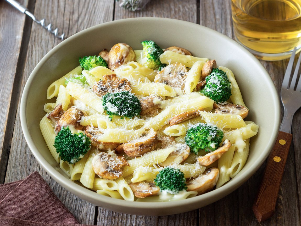 Feierabend-Pasta mit Brokkoli und Champignons