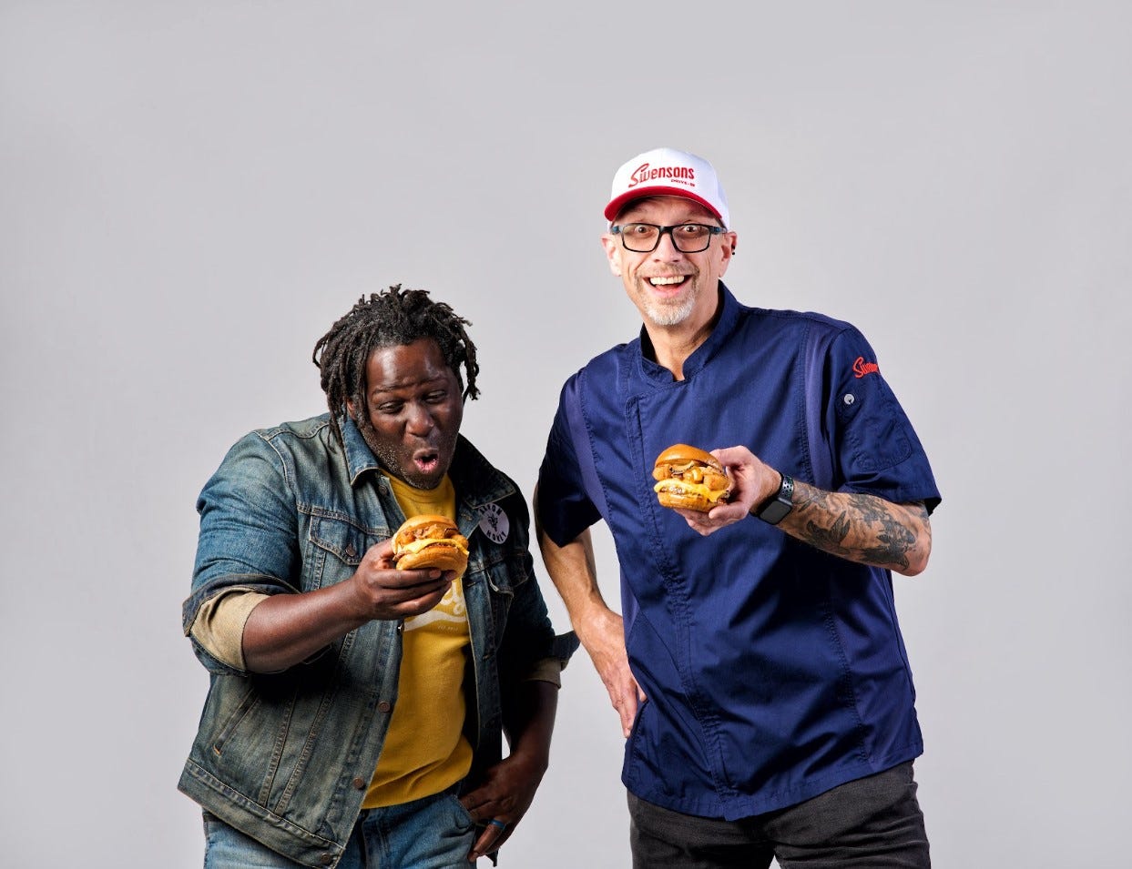 Swensons, Akron Honey partner to create hot honey burger, fries 🍔