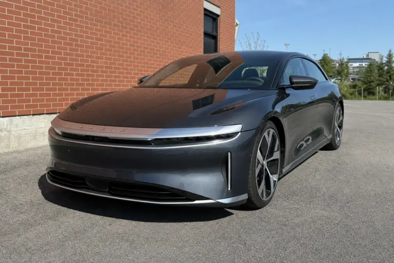 832 km på én opladning: Lucid Air har stadig sommer-rekorden inden ny ...