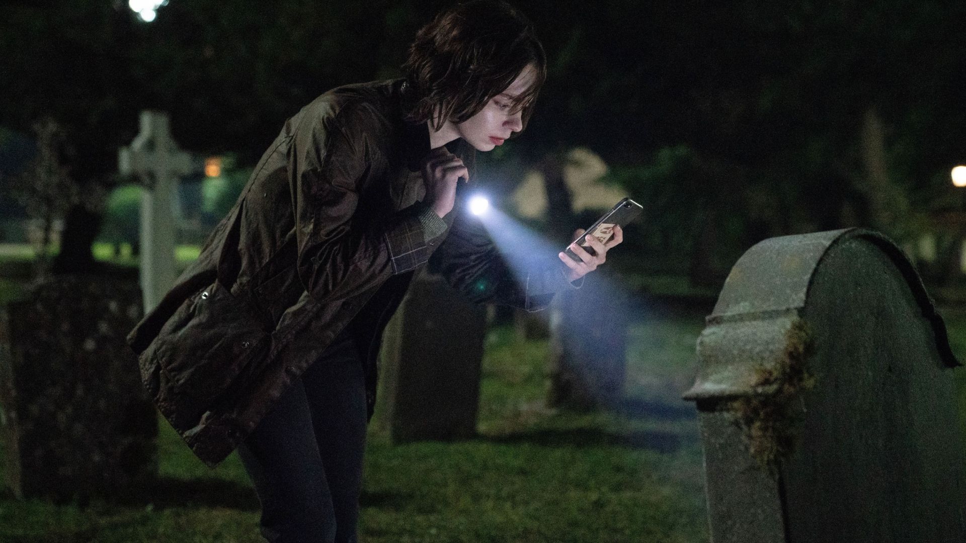 Netflix’s returning 6-part thriller is the perfect one-night binge