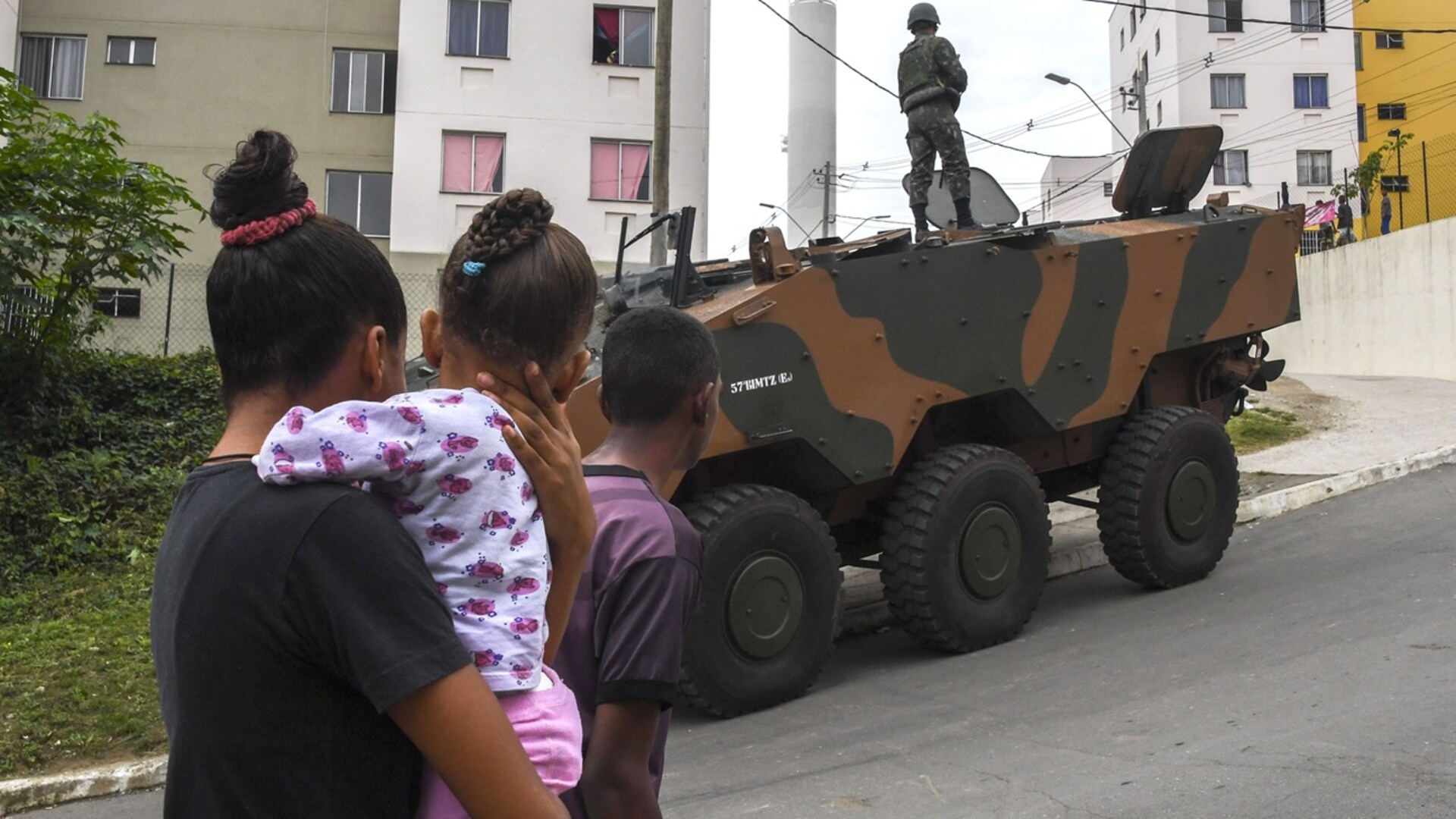 Mit 18 Tonnen und sechs Rädern: Brasiliens Guarani-Panzer bringt ...