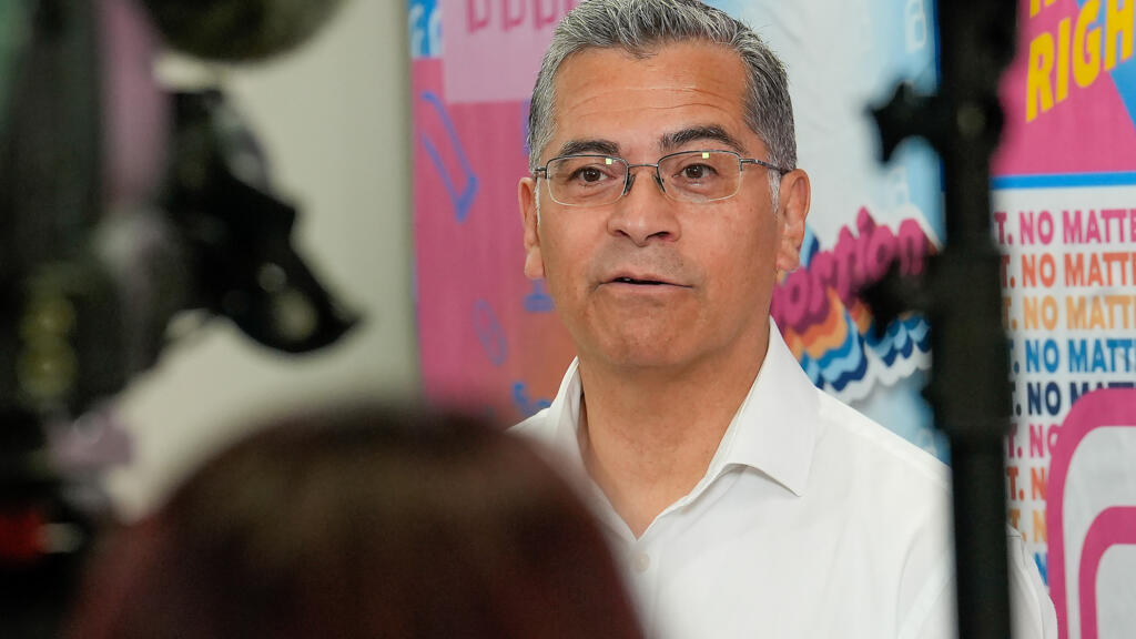 Californian elections test for divided Democrats on pivotal primary ...