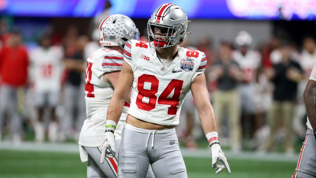 Browns rookie Joe Royer faces scrutiny over relationship claims
