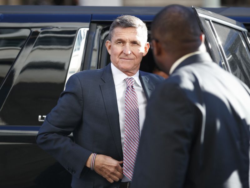 Michael Flynn: Donald Trumps Ex-Vertrauter spioniert jetzt für Putin ...