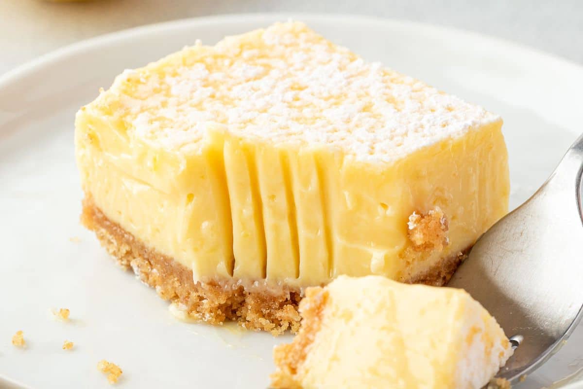 19 sweet bars to slice for a crowd