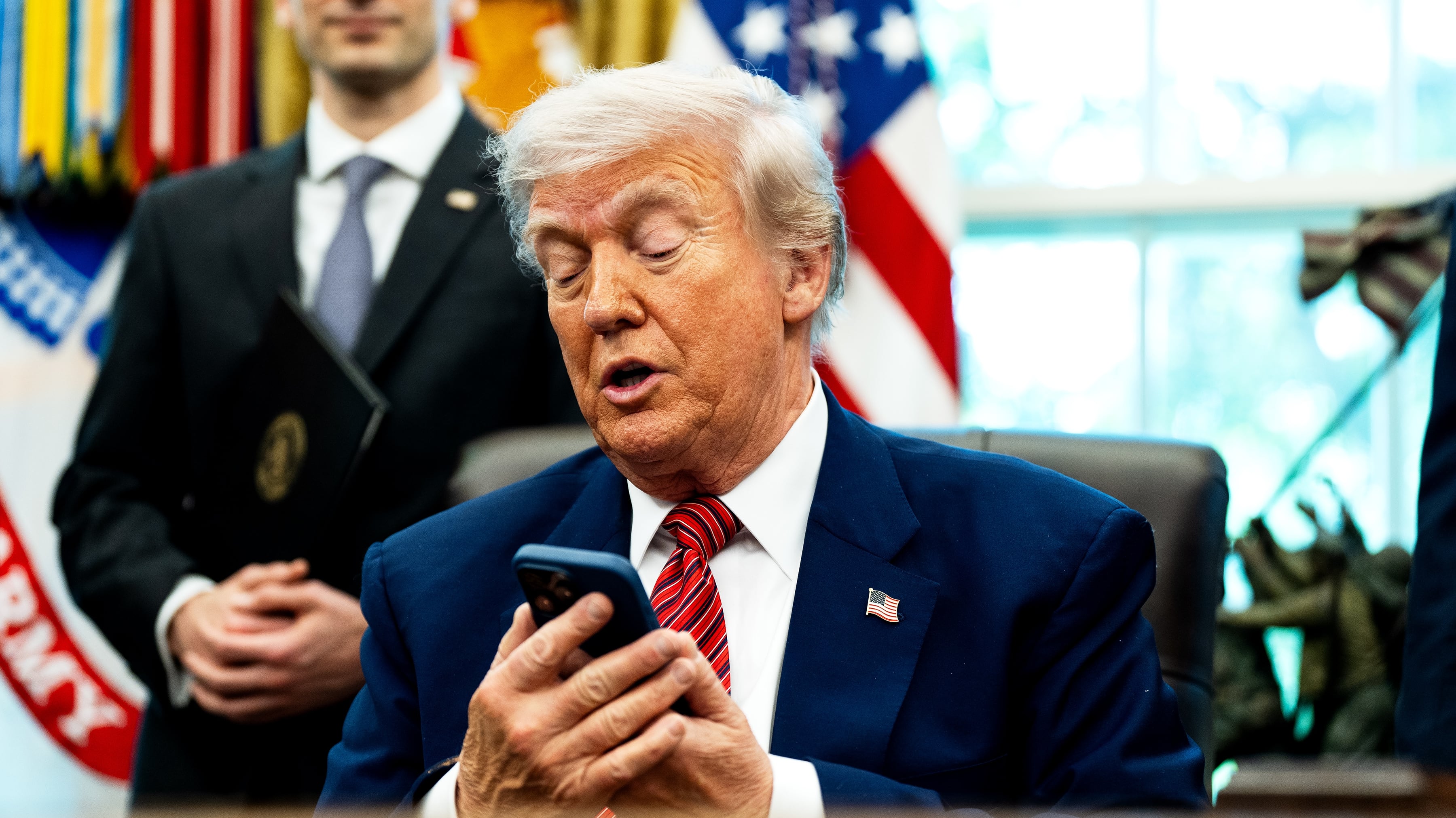 Trump Library responds to request for his private Twitter messages