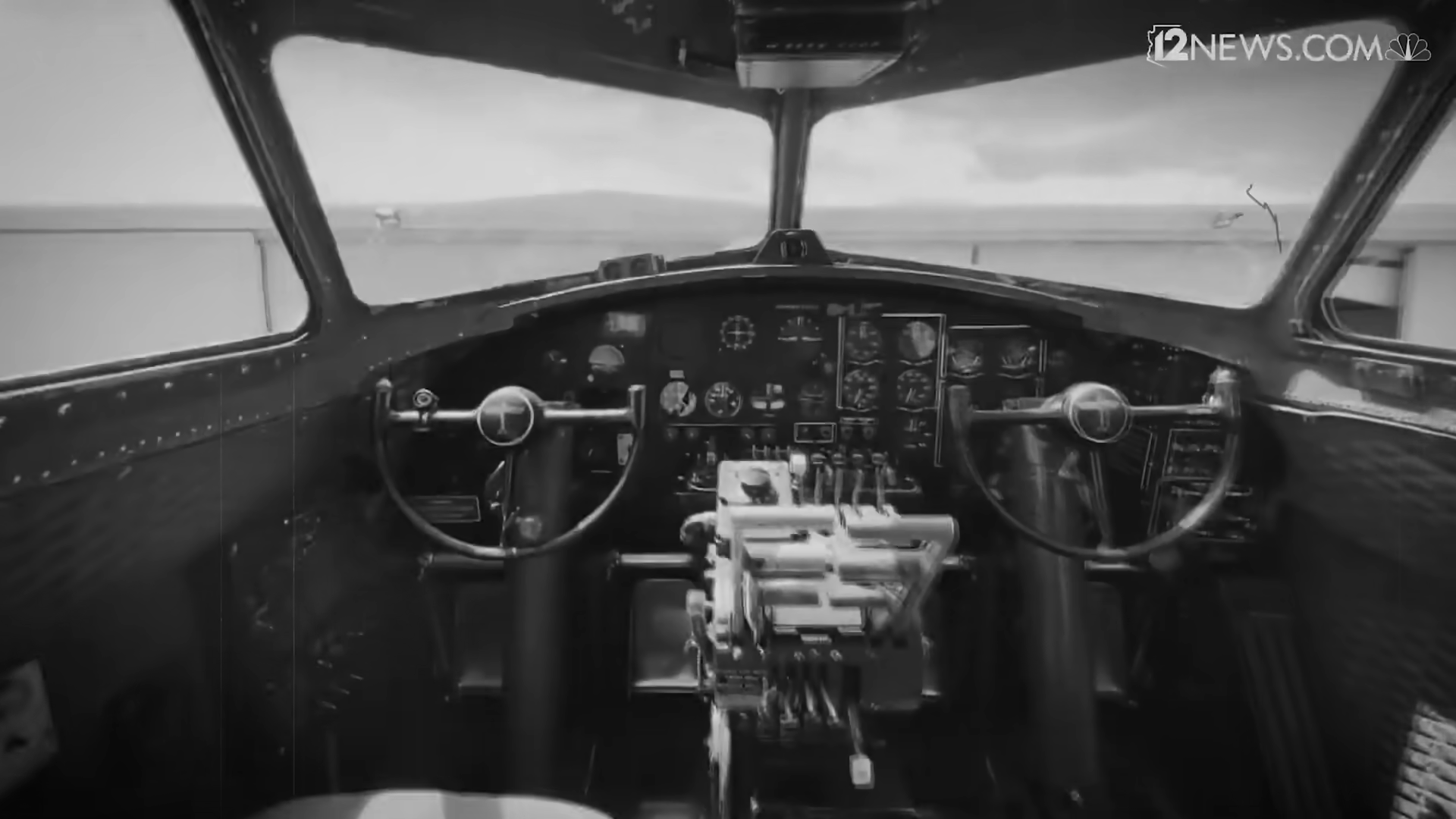 A B-17 crew vanished during a storm - then their plane landed by itself ...