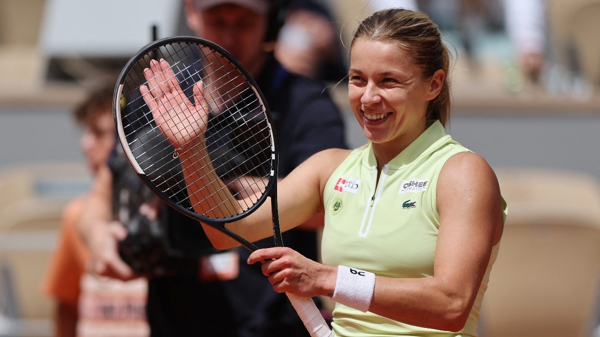 No Iga Swiatek, no problem: Maja Chwalinska keeps Polish flag flying ...